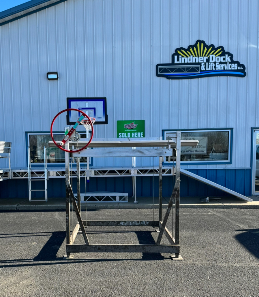 Used Lifts – Linder Dock & Lift Services